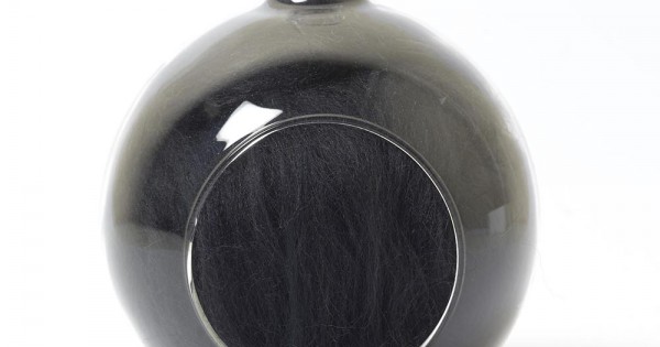 Merino neutral black 79 wool top for needle felting and wet felting